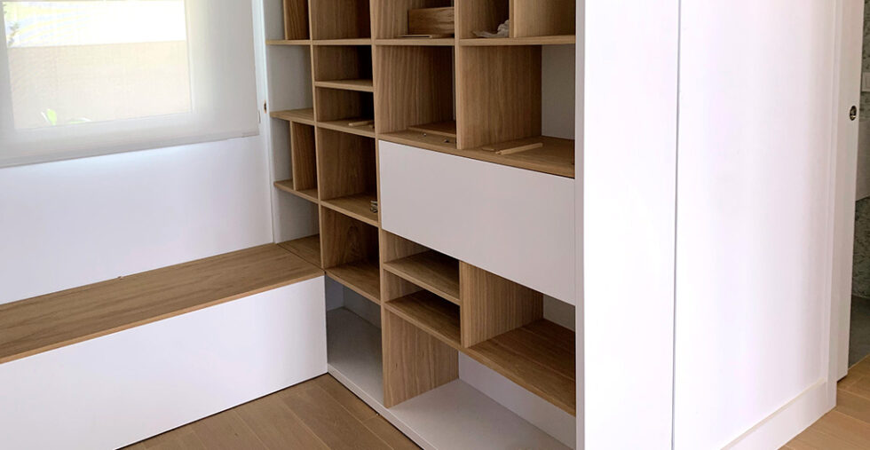 Librería con rincón de trabajo ⋆ El Rincón del Arte Madrid